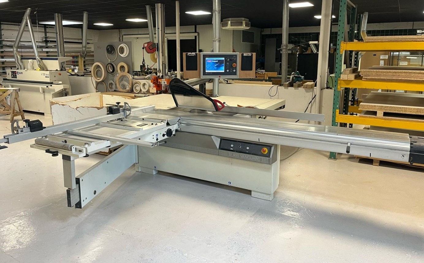 SCM Si400 Vanguard sliding table saw – A1machines
